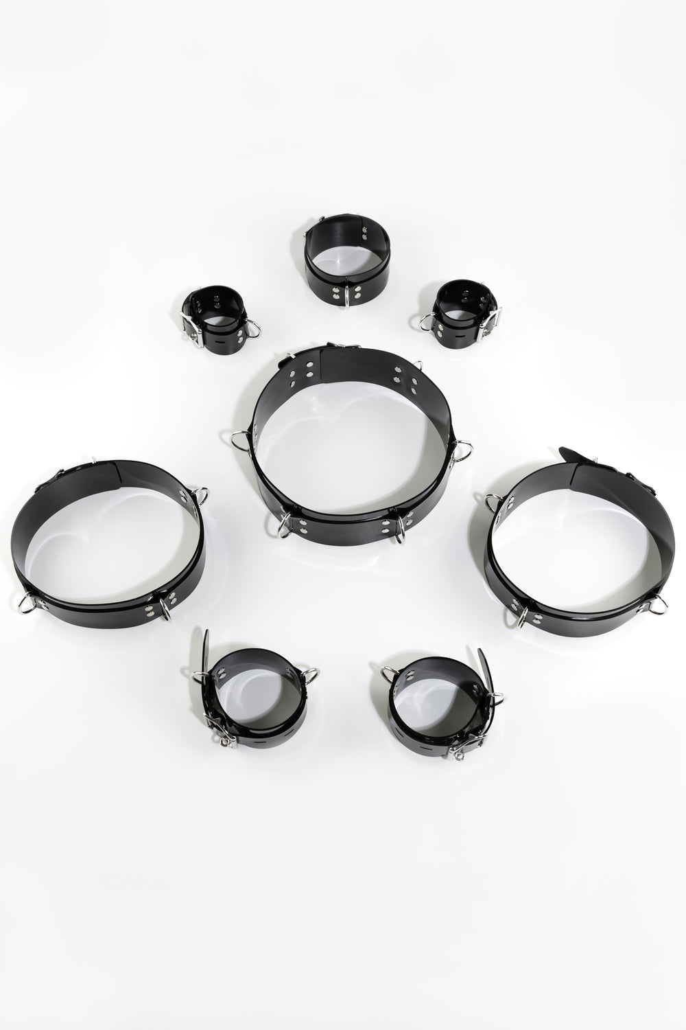 Full body lockable restraints set, black/chrome